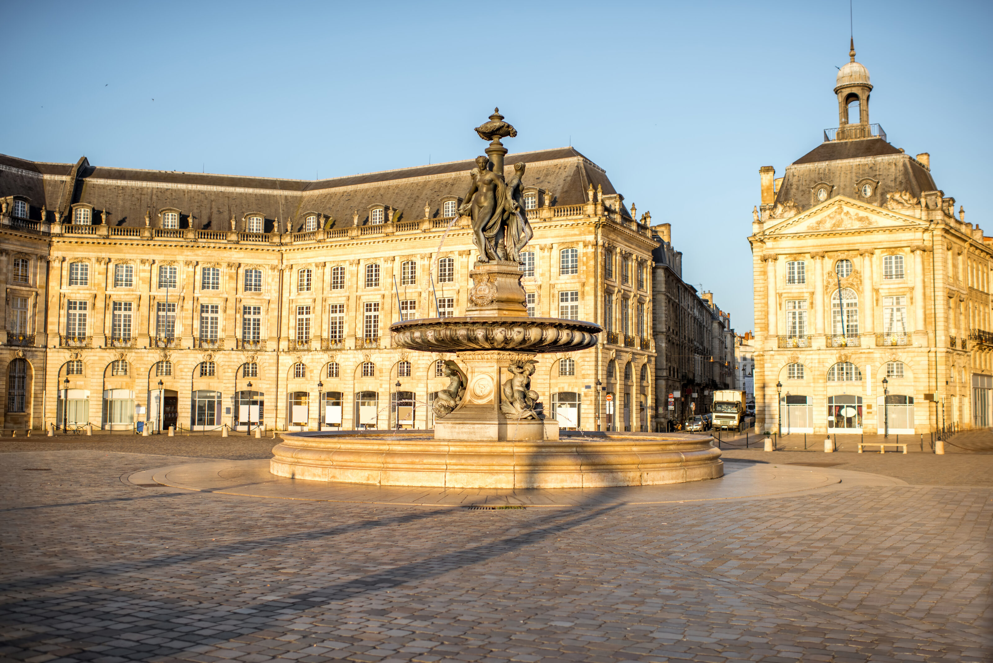 Tour Incity : Le Plus Haut Bâtiment de Lyon | Architecture & Durabilité